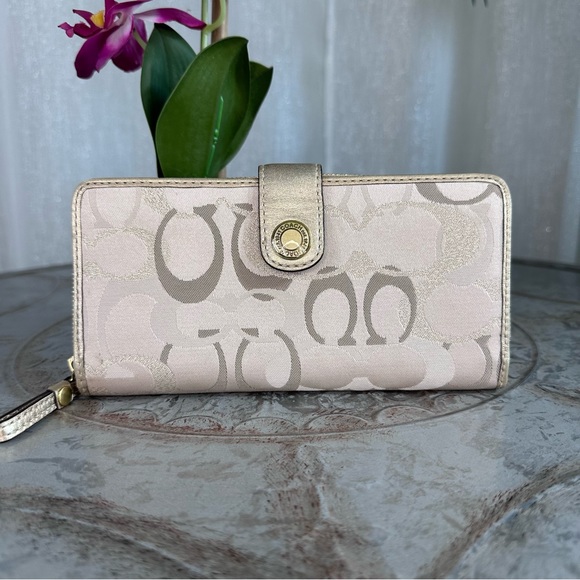 Coach | Bags | Coach Optic Print Signature Metallic Gold Snap Wallet ...